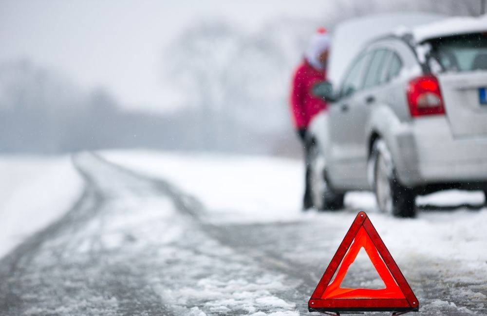 Best Winter Car Emergency Kits for Cold Weather Safety – Safety Kits Plus